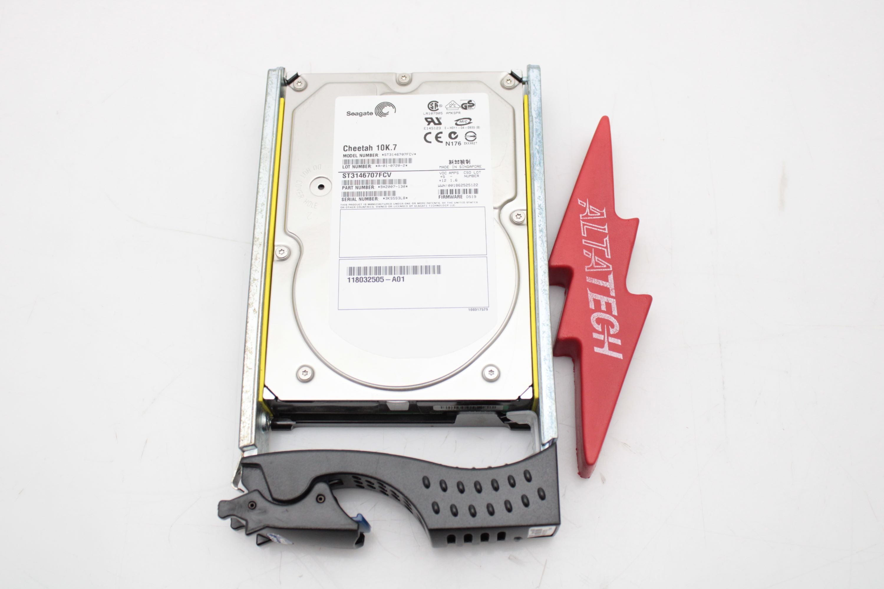 EMC 100-880-285 146GB 10K FC 2G DMX