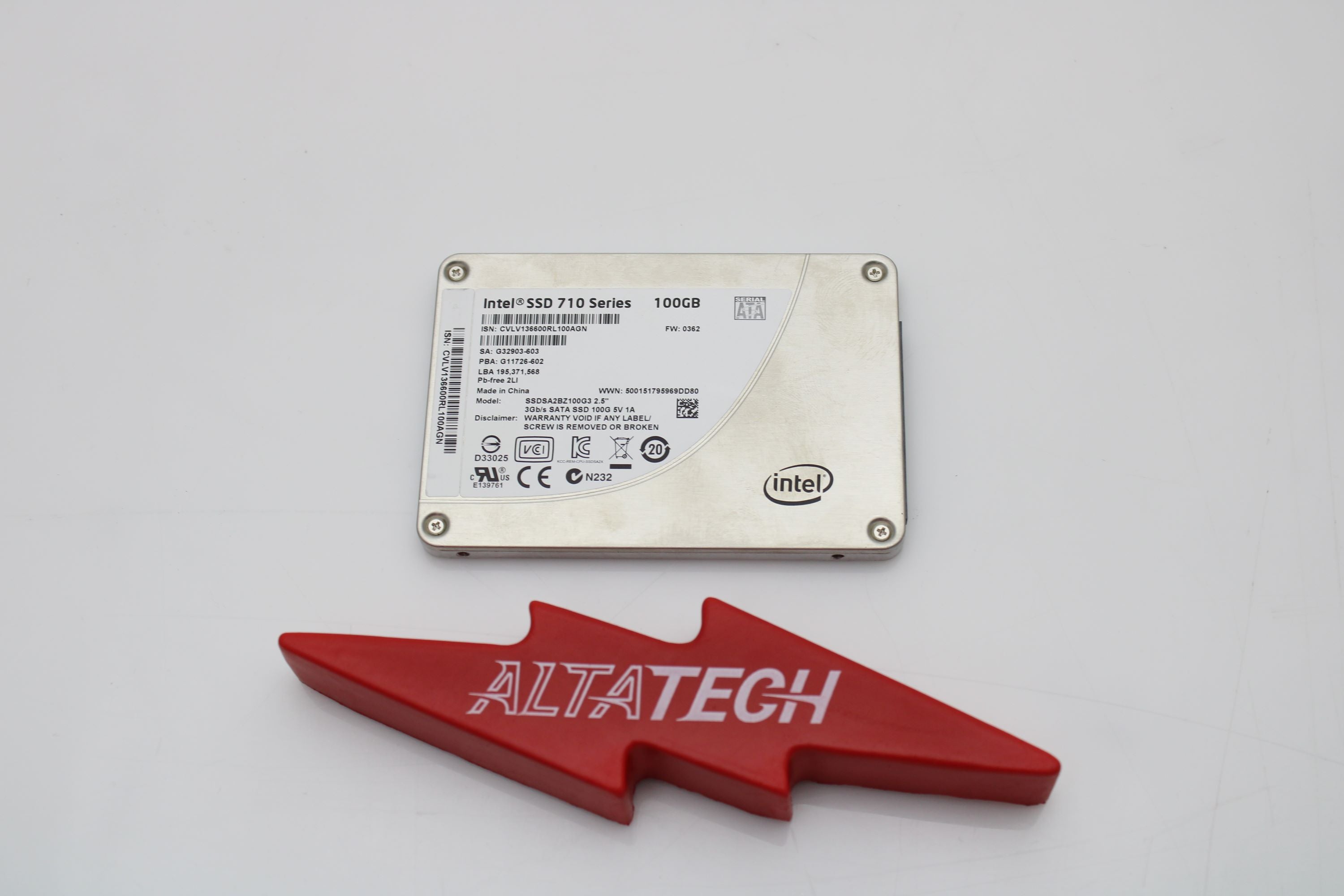 Cisco UCS-SSD100GI1F105 100GB 2.5" 7MM SATA SSD