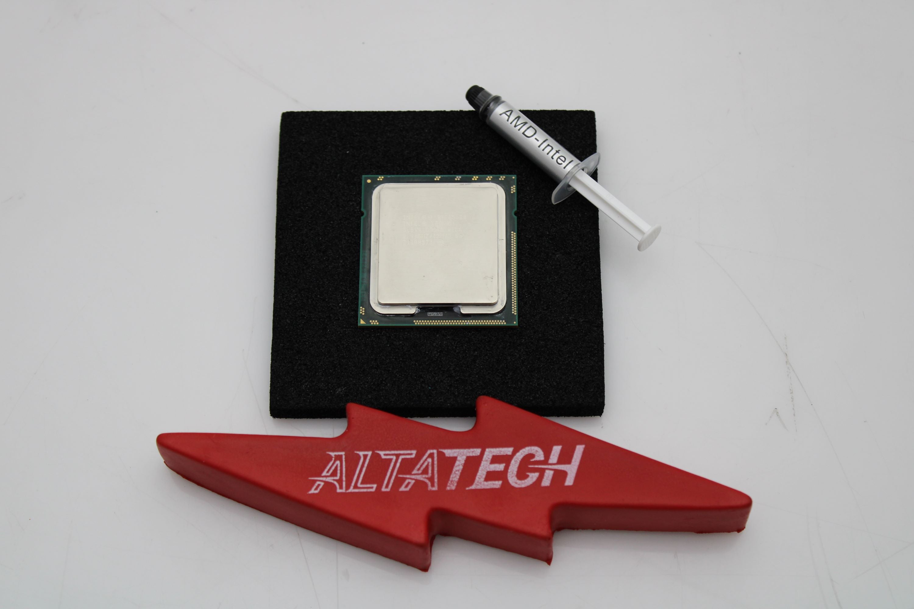 HP 586641-001 2.4GHZ/12MB/80W/ 4C PRC, Intel Xeon E5620 CPU